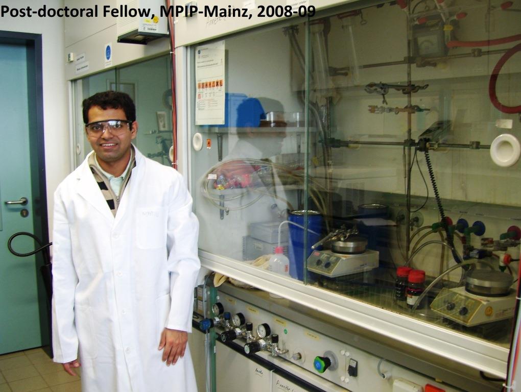 Prof. Manu Jaiswal - Professor in the Department of Physics in IIT Madras